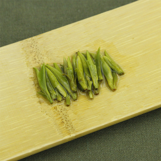 2024 New Tea Changzhou Specialty Jintan Green Tea Bird's Tongue Early ...