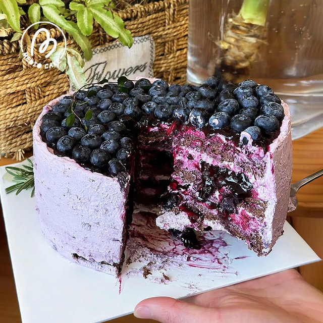 Mideo Internet celebrity hot chocolate blueberry bursting liquid animal ...