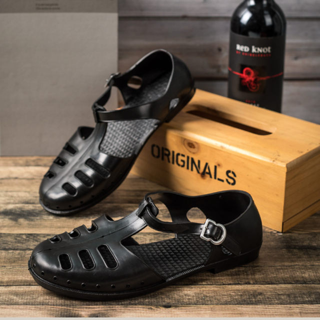 Liberation shoes summer men's breathable plastic hole shoes wear ...