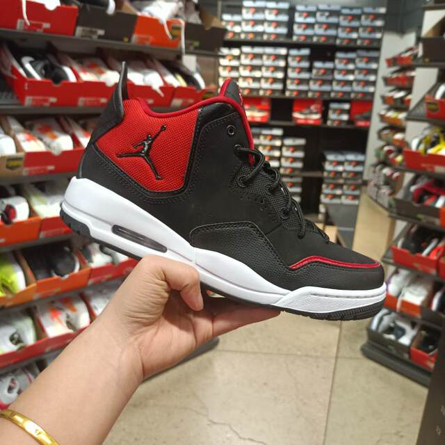 AIRJORDANCOURTSIDE23 simplified version of AJ3 casual culture ...