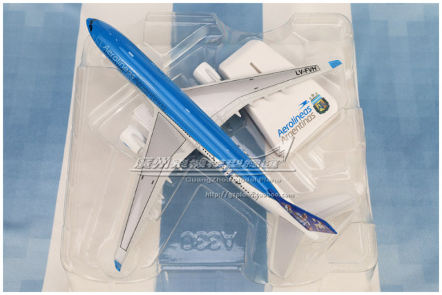 Argentinas Airbus A330 football alloy simulation passenger aircraft ...