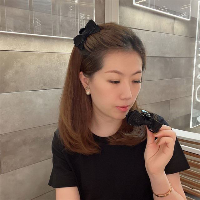 Korean version of bright line black ribbon hair head catcher ins girl ...