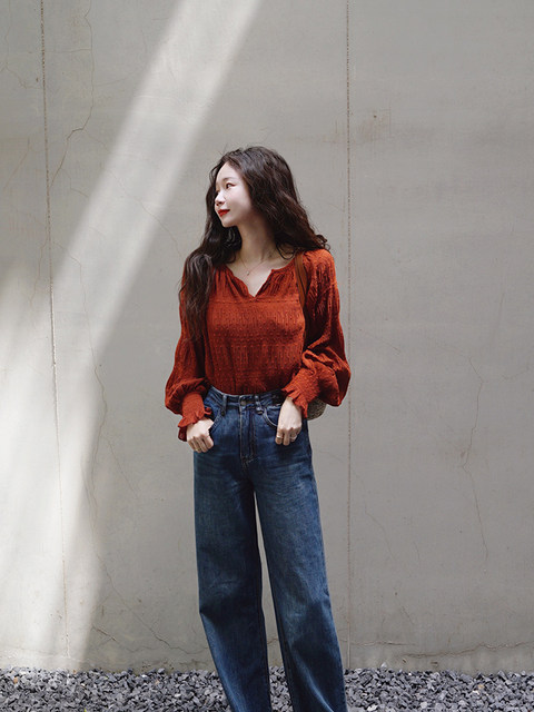2025 spring and summer vacation Sanya brick red v-neck loose pleated ...