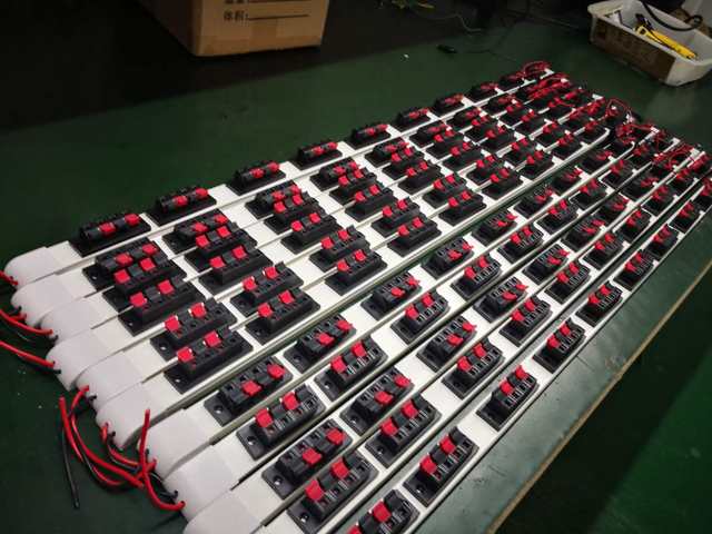 2020 upgraded LED aging rack table, luminous word test rack, aging ...