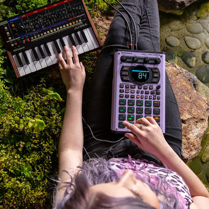 Roland Sampler SP404A MK2 MKII Workstation - Rhythm Creation Effect ...