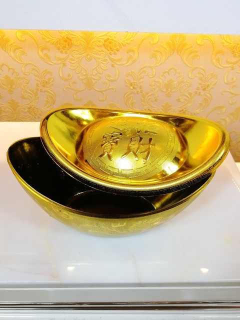 Simulated Gold Ingot Plastic Hollow Ingot Home Decoration Living Room ...