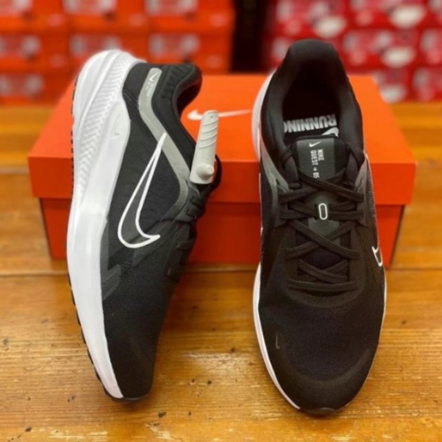 Nike Nike Quest 5 men's breathable cushioning sneakers running shoes ...