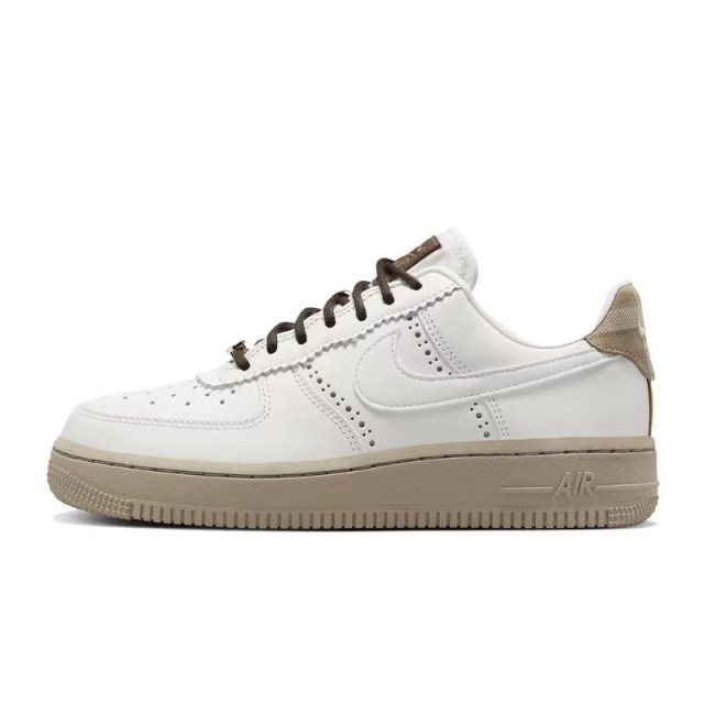 Yearning Sports Nike/Nike AirForce1 Women's Maillard Air Force One ...