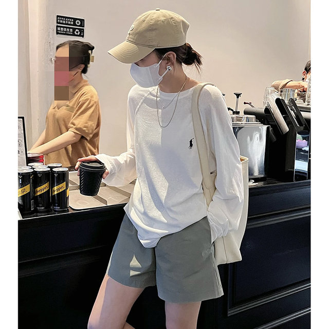 Shorts for women 2025 new hot white T-shirt for women simple sunscreen ...