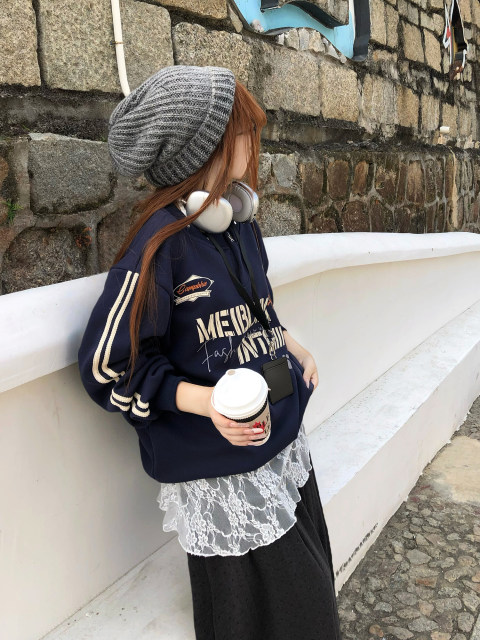 TUDOU Potato Cat Original American Retro Round Neck Sweatshirt Women ...