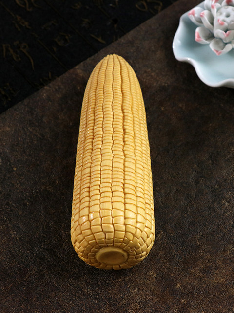 Bulze woodcarvan corn hand holder men's panel play with wood carving ...