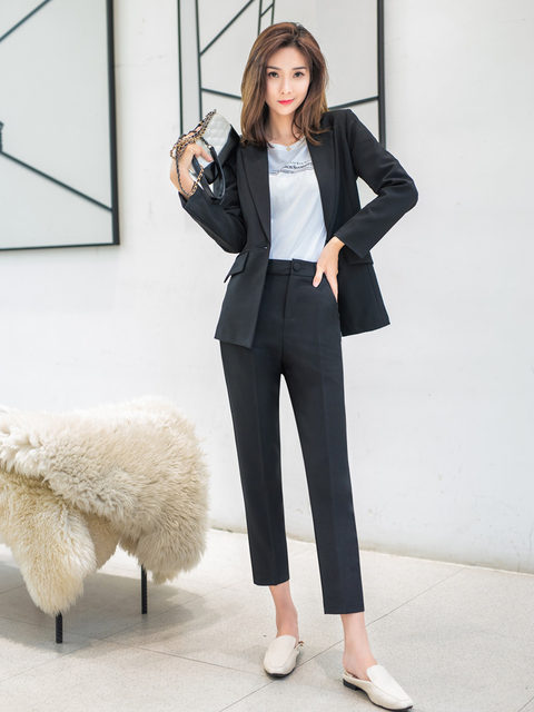 Black suit female college student interview formal suit nine-point ...