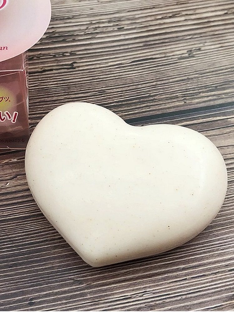 Pelican Peach Buttock Soap - Exfoliating & Brightening