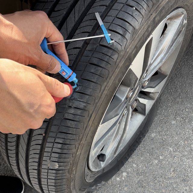 Quick vacuum tire repair tool set car motorcycle electric vehicle tire ...