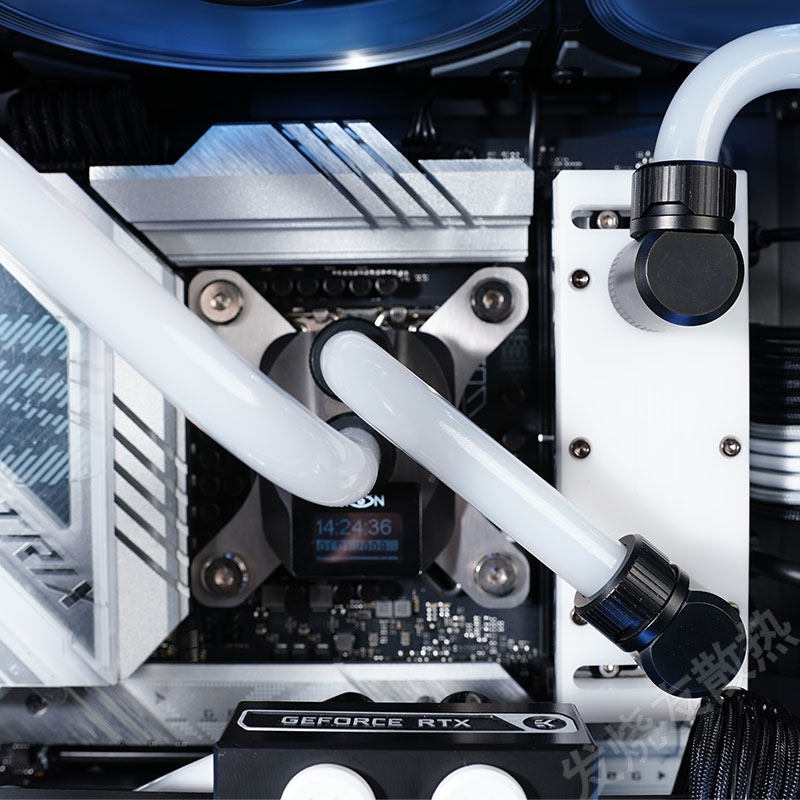 Embarrarous water -cooled force o11 EVO XL hard pipe EK split 3 cold ...