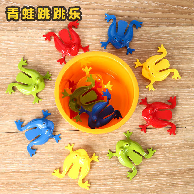 Frog jumping toy can jump small frog jumping jumping frog bouncing toad ...