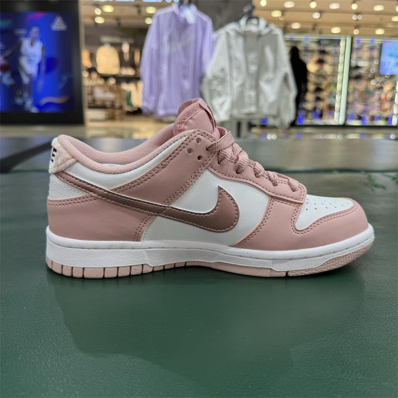 Nike耐克女鞋DUNK樱花粉24冬季新款运动鞋低帮复古板鞋DO6485-600-淘宝网
