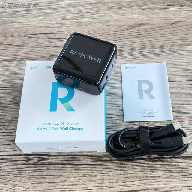 Ravpower dual C port 100W gallium nitride PD fast charging head charger ...