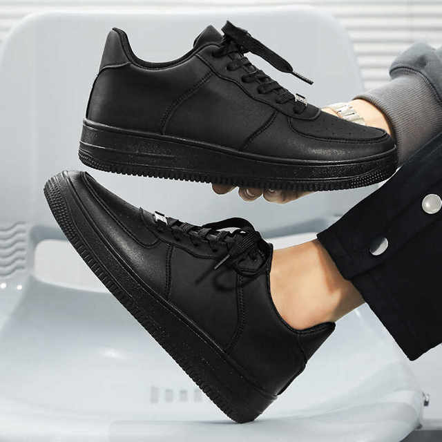 Black men's shoes Summer waiter at work, breathable, waterproof and ...