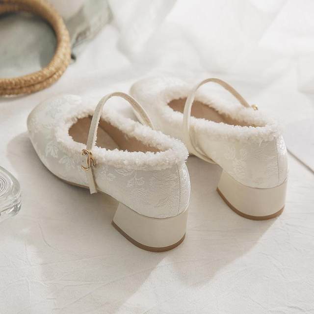 Sheepskin version ~ Chinese style cheongsam shoes, evening style gentle ...