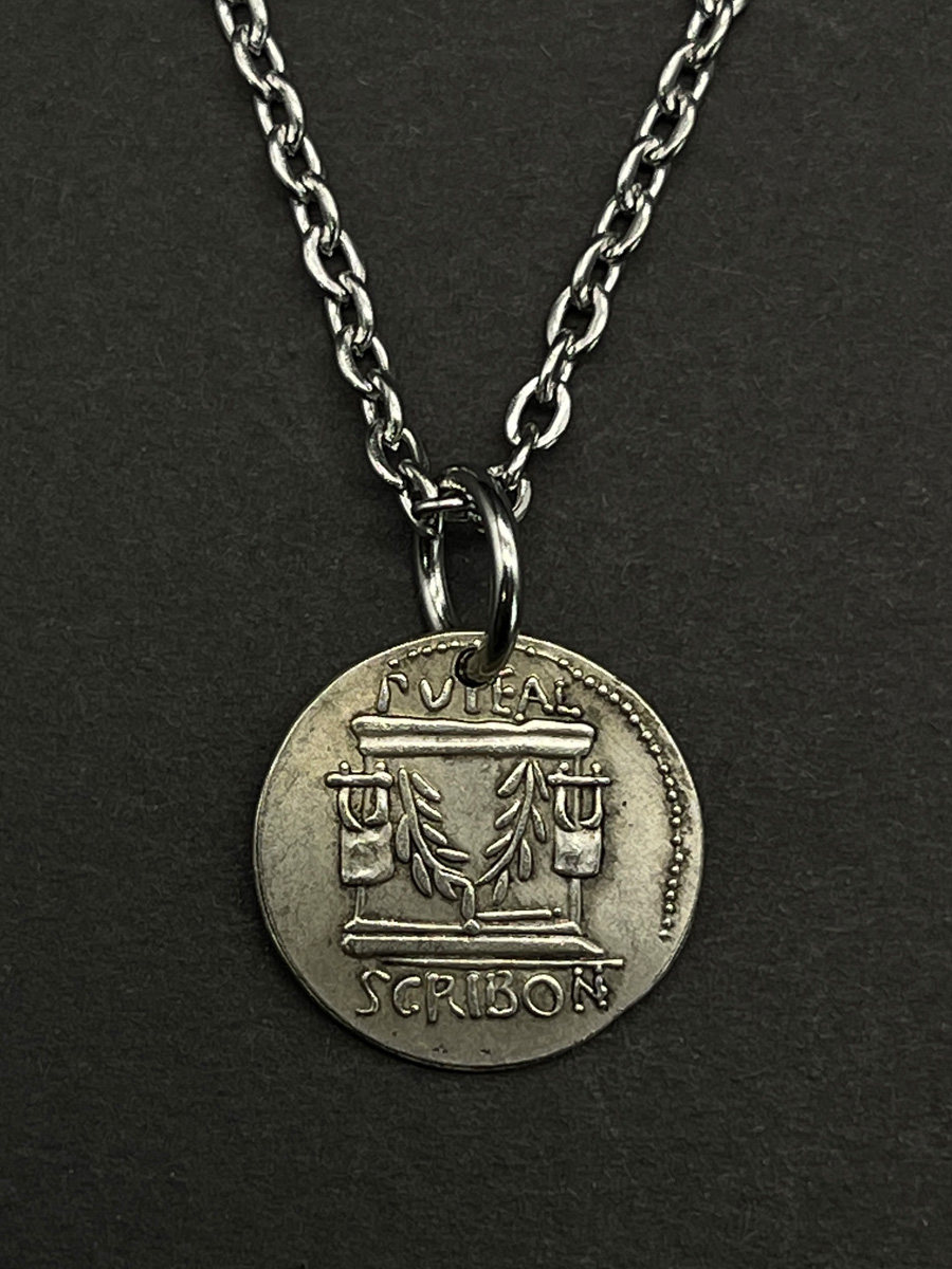Roman Goddess Luck Dinari Coin Pendant - Silver-Plated Alloy