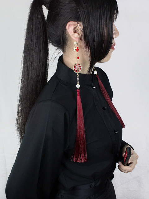 Gufeng Mountain Ghosts spend money, copper coins, men and women Hanfu ...