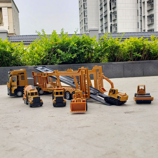 Large tractor double-decker transport vehicle engineering vehicle ...