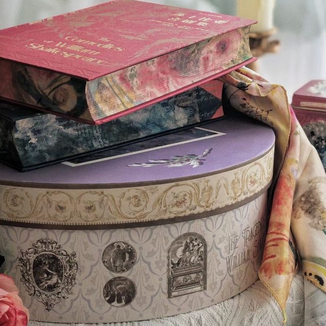 Houlang Genuine Spot Shakespeare's Comedy Collection + Shakespeare's ...