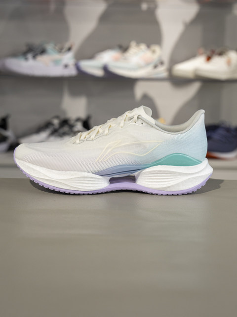 Li-Ning Ultra Light 22 Running Shoes Women's Shoes 2025 Spring Rebound ...