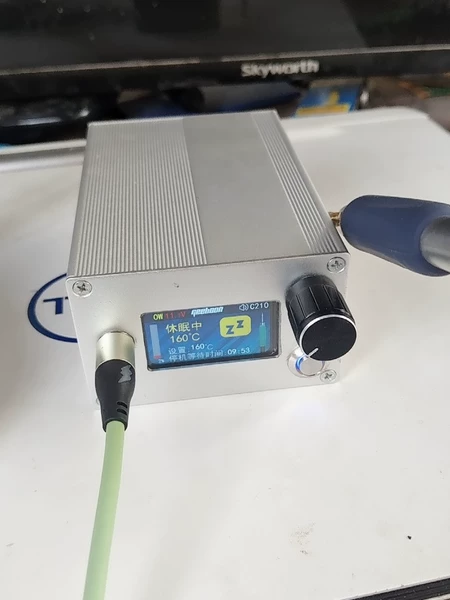 DIY C210 Soldering Station with Magnetic Cable - Page 1