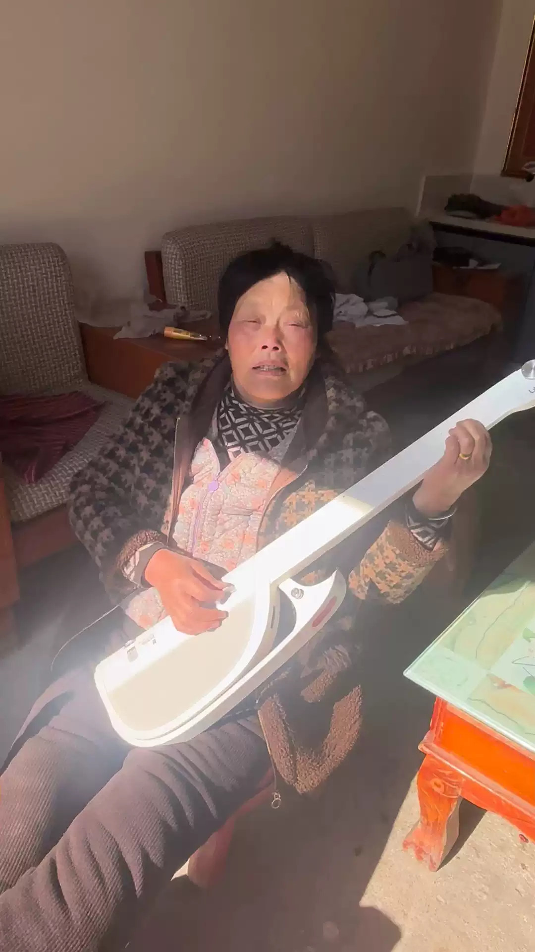 LiberLive C2无弦吉他 智能电吉他新品上市 自动挡弹唱融合伴奏